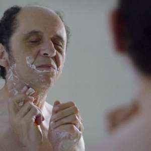 Invisible hero - Cinesseum